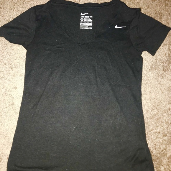 Nike | Tops | Nike Dry Fit Black Tshirt | Poshmark